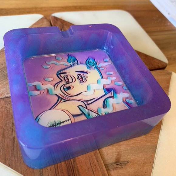 Granddessipurpp | Other | Trippy Winnie The Pooh Ashtray | Poshmark